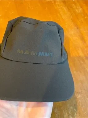Mammut | Accessories | Mammut Mens S Charcoal Pokiok Ventilated Cap Hat ...